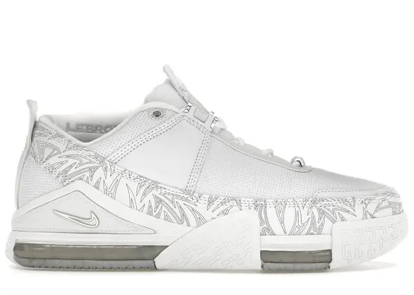 Nike Lebron Zoom 2 Low Sneakers - White/metallic Silver