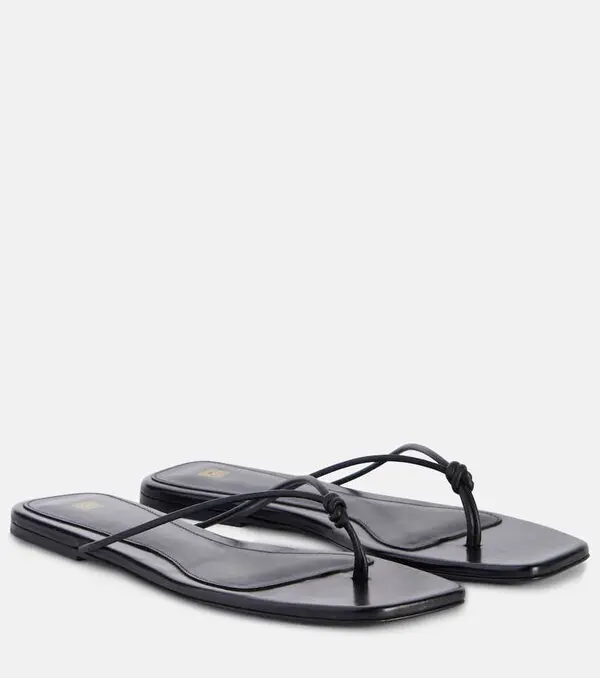 TOTÊME The Knot Leather Thong Sandals - Black