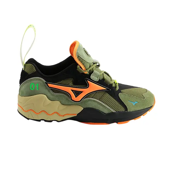 Mizuno 24 Karats X Mita Wave Rider 1 Sneaker