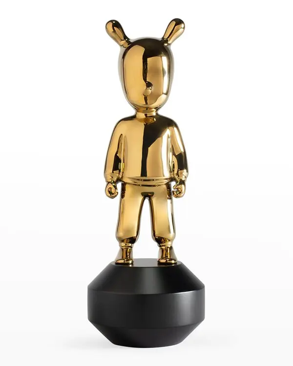 LLADRO The En Guest Small Model Figurine