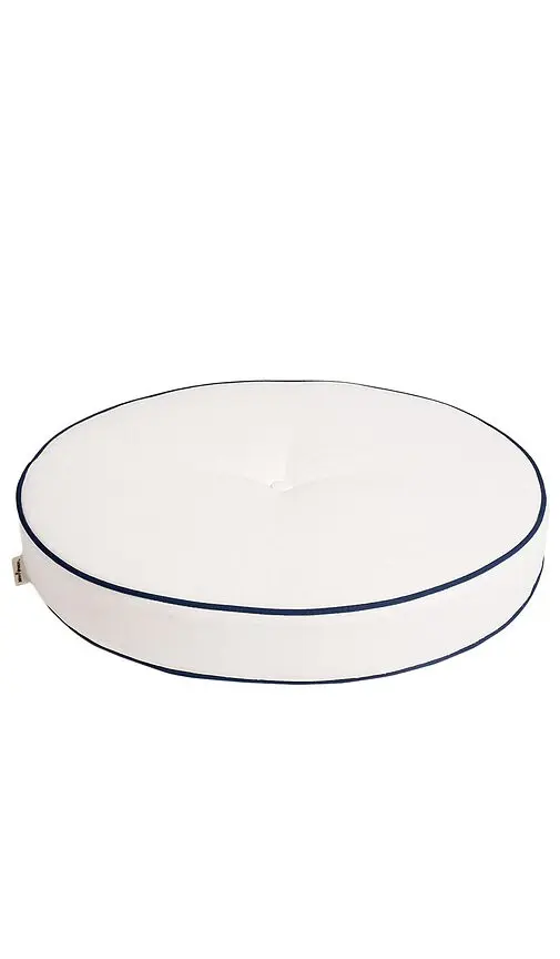 BUSINESS & PLEASURE Circular Pillow In White