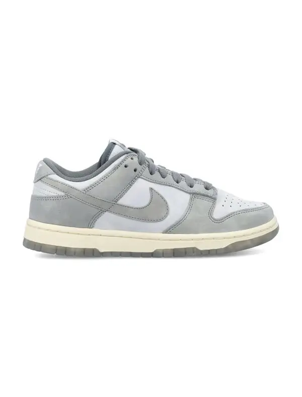Nike Dunk Low Next Nature Sneakers In Cool Grey Football Grey 36