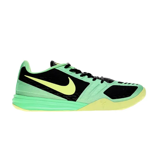 Nike Athletic Sneakers - Green