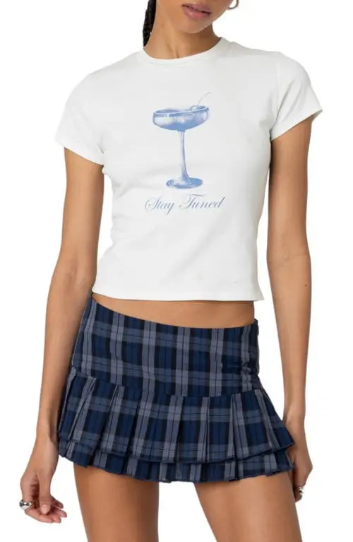 EDIKTED Tuned In Graphic Baby Tee