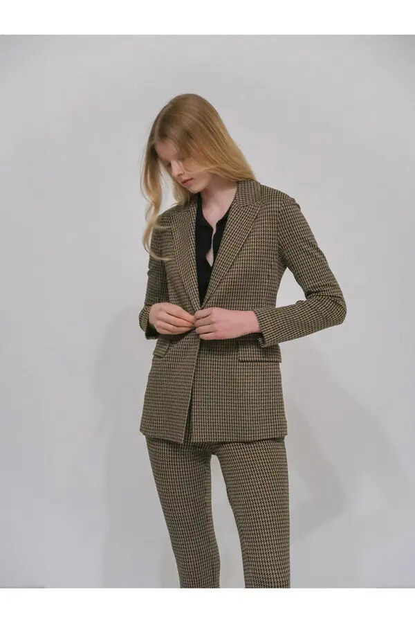 Rosetta Getty Houndstooth Interlock Jacquard Peak Lapel Jacket - Stripe