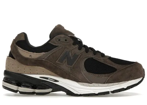 NEW BALANCE 2002r Sneakers - Mushroom/black/white