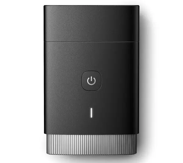 PHILIPS Norelco On-the-go Compact Shaver
