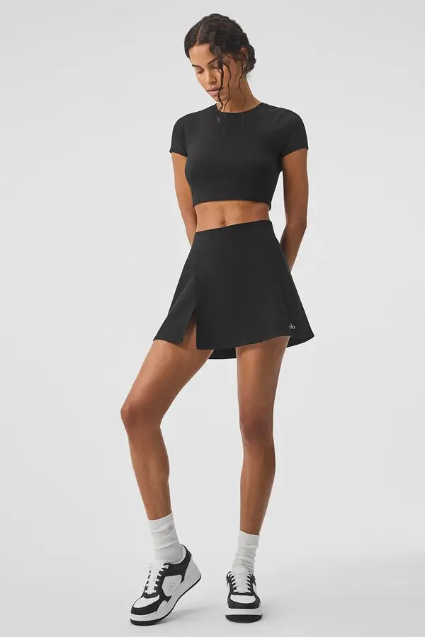 Alo Yoga Alosoft Backspin Skirt In Size - Black | Editorialist