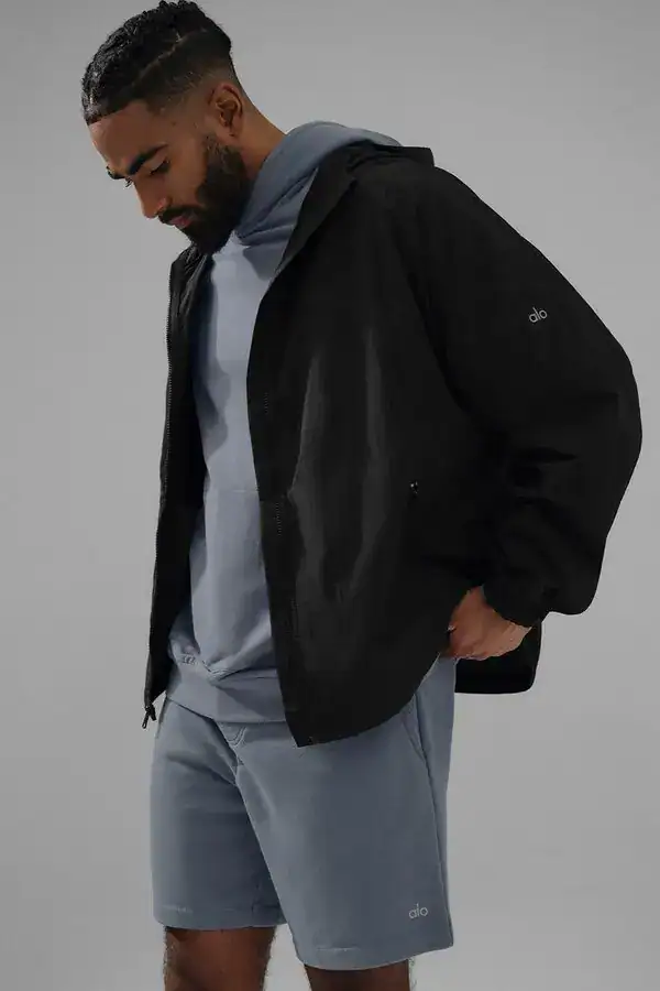 Alo yoga ヴィンテージ ナイロン ripstop トラックジャケット Alo Yoga Vantage Nylon Ripstop Track Jacket - Black | Editorialist