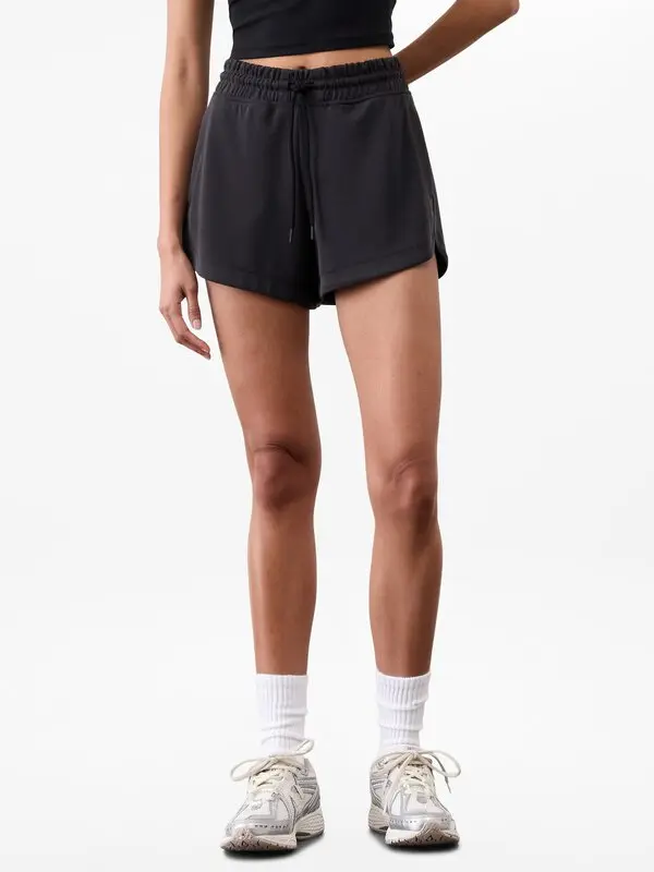 Athleta Mid-rise 4" Short - Black