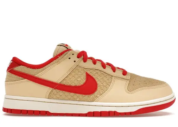 Nike Dunk Low Retro Se Strawberry Waffle