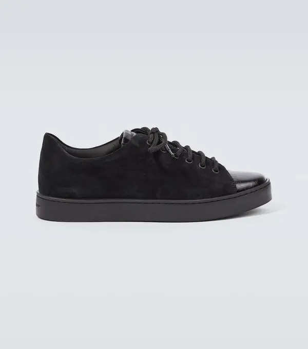 Manolo Blahnik Semanado Leather Sneakers - Black