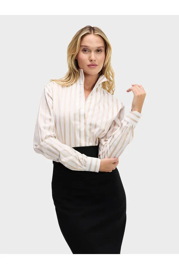 SARAH ALEXANDRA Signature Striped Shirt - Neutral