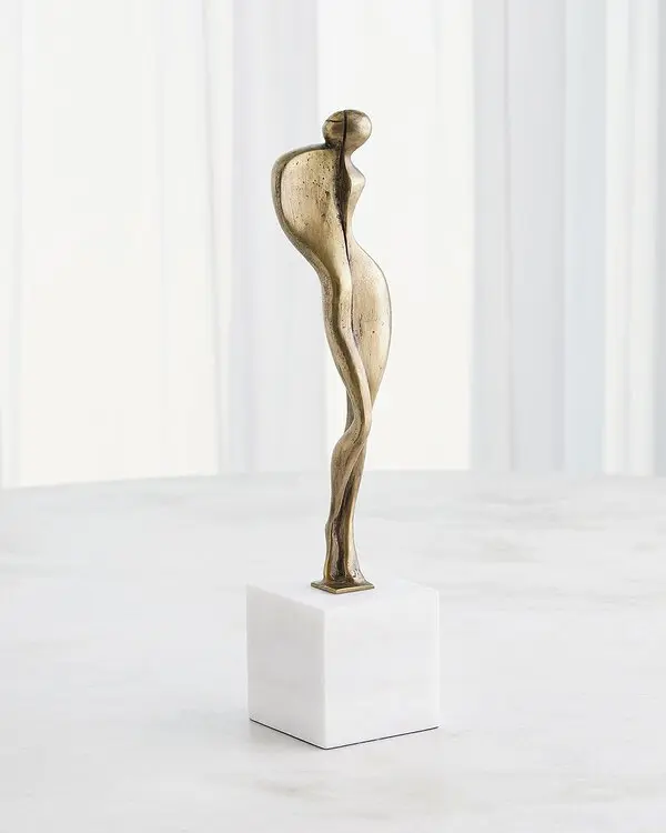 GLOBAL VIEWS The Swanky Lady Sculpture, 16