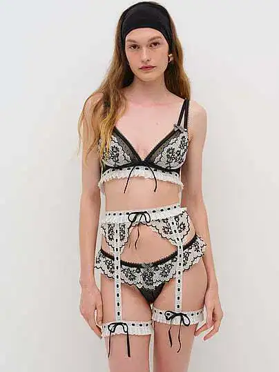 Victoria'S Secret For Love & Lemons Rubee Garter Belt - Floral |  Editorialist