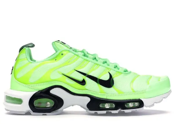 Nike Air Max Plus Overbranding Sneakers