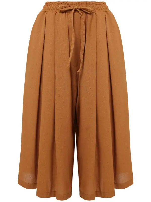 AMAPO Wide-leg Bermuda Trousers