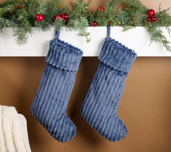 HOME REFLECTIONS Set Of 2 Ribbed Plush Stockings