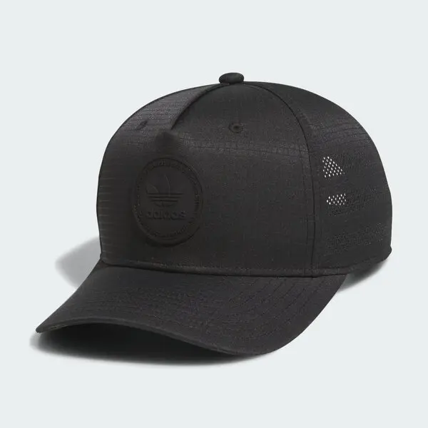 Adidas Og Emblem Snapback Cap - Black / Black