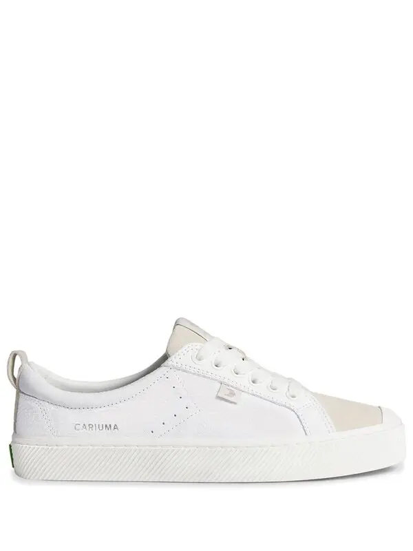 Cariuma Oca Sneakers