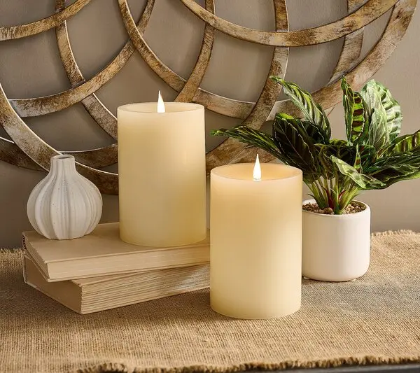 VALERIE PARR HILL Set Of 2 4'x6' Candle Light Wax Candles Valerie