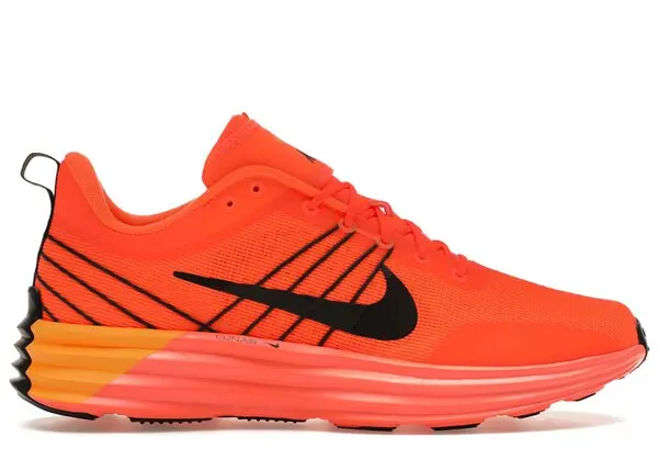 Nike Lunar Roam Sneakers