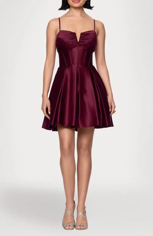 BLONDIE NITES Satin Minidress - Wine