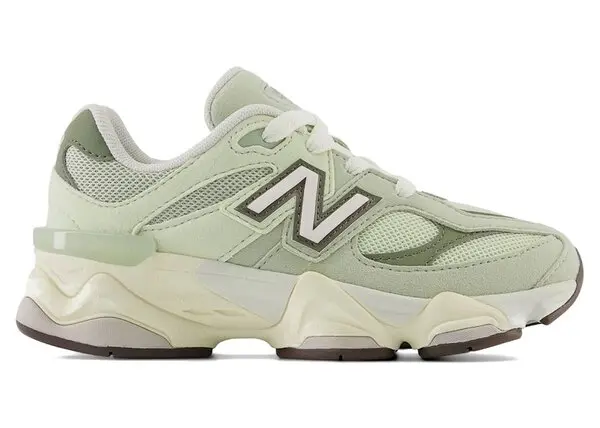 NEW BALANCE 9060in Sneakers
