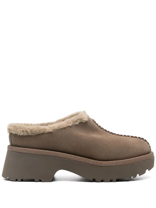 UGG Cozy Clogs - Neutrals