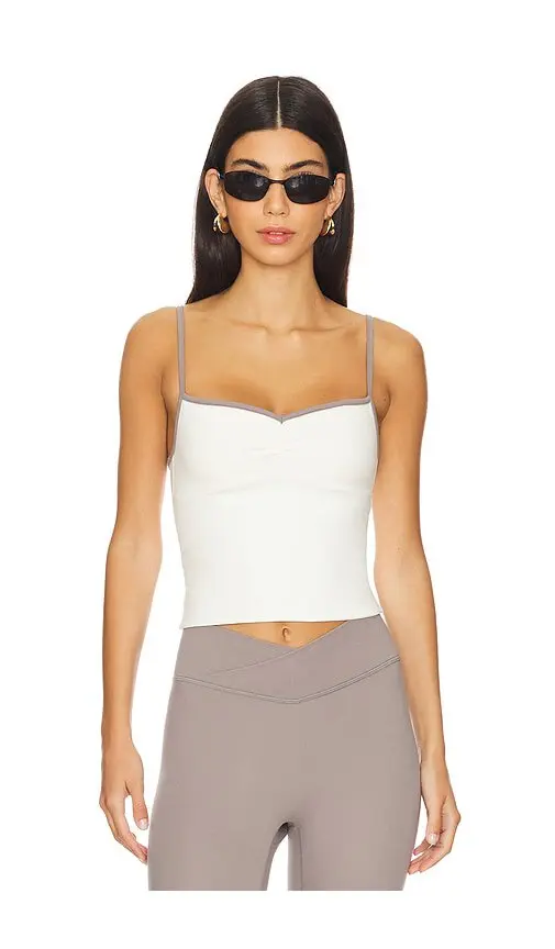 437 Ballet Tank Top - Crã¨me & Clay Mask