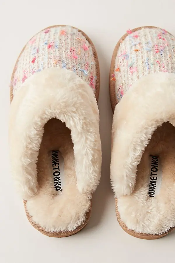 Minnetonka Fp X Ribbon Chesney Slippers