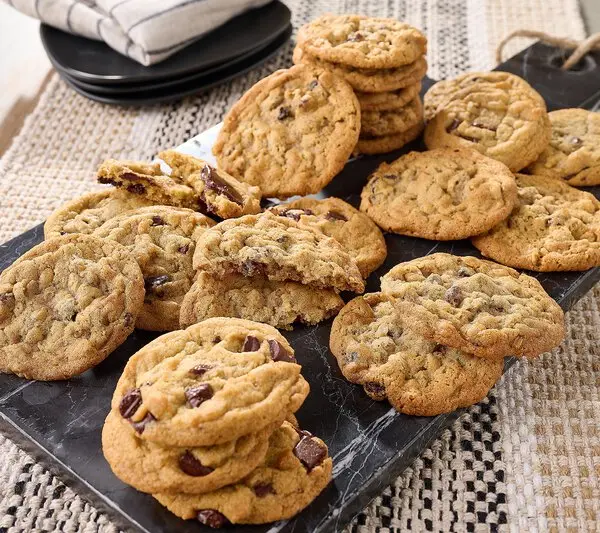 DAVID'S COOKIES 80 Piece Preformed Ready To Bake Cookie