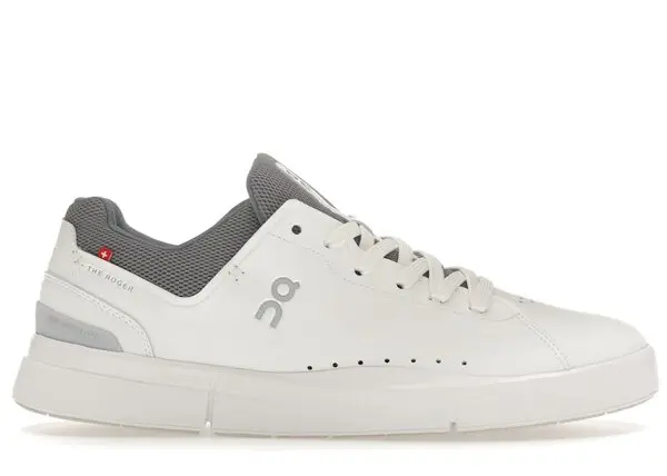 On The Roger Advantage Sneakers - White/fossil