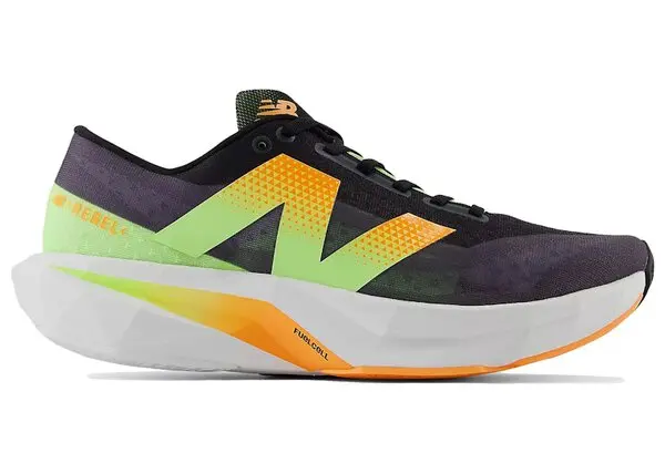 NEW BALANCE Fuelcell Rebel V4 - Black/graphite/white Peach