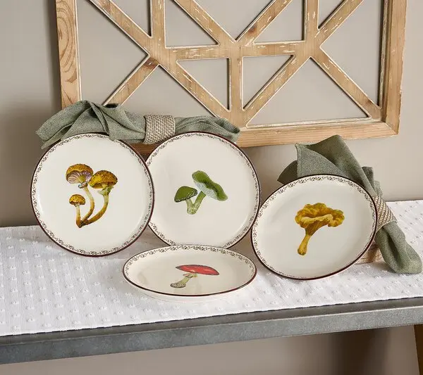 COZY COTTAGE BY LIZ MARIE Set Of 4 Mushroom Dessert Plates