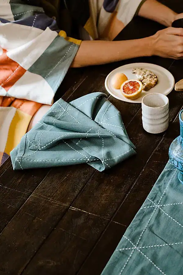 Anchal Graph Embroidered Napkins - Thumbnail 3
