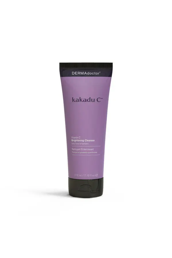 DERMADOCTOR Kakadu C Brightening Daily Cleanser, Toner &amp Make-up Remover - Orange