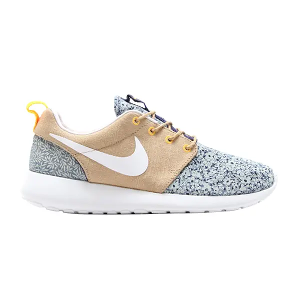 Nike Wmns Roshe One 'liberty' Sneakers - Blue