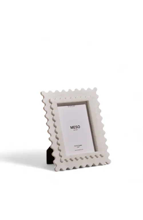 MESO GOODS Lu Marble Frame