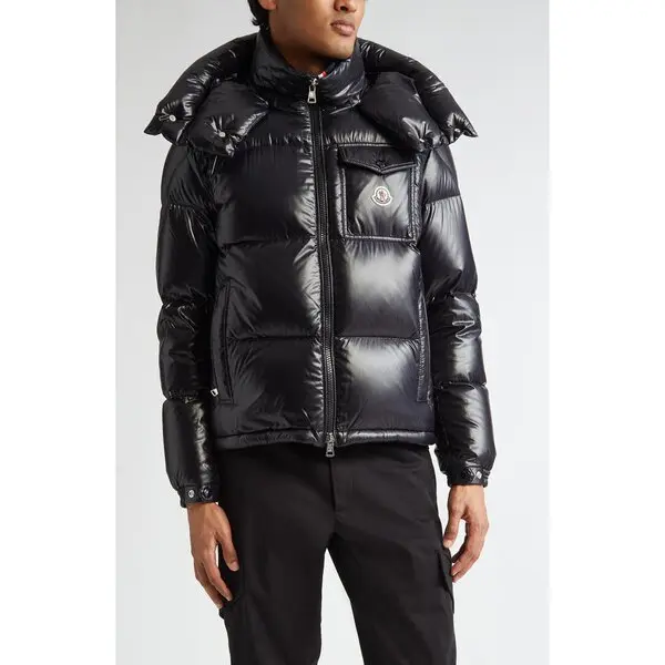 Moncler Montbeliard Short Down Jacket - Black/black