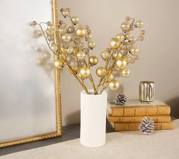 VALERIE PARR HILL Set Of 4 Ornament And Glitter Berry Picks Valerie