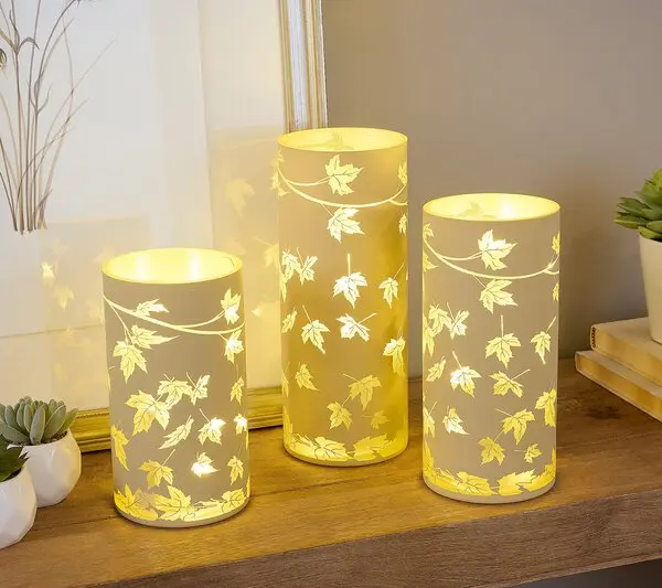 VALERIE PARR HILL As Is Set Of 3 Illuminated Falling Leaves Hurricanes