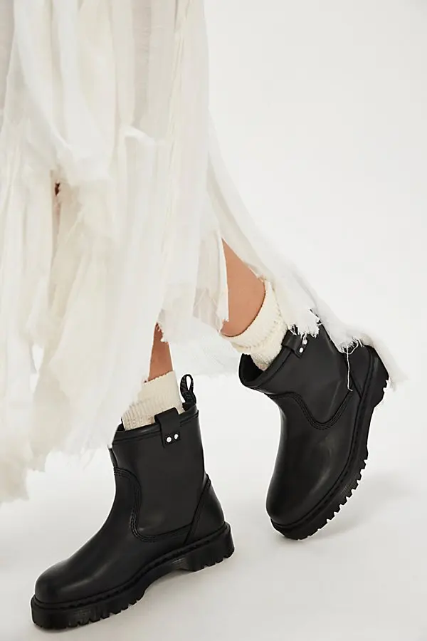Dr. Martens Anistone Lo Boots - Black