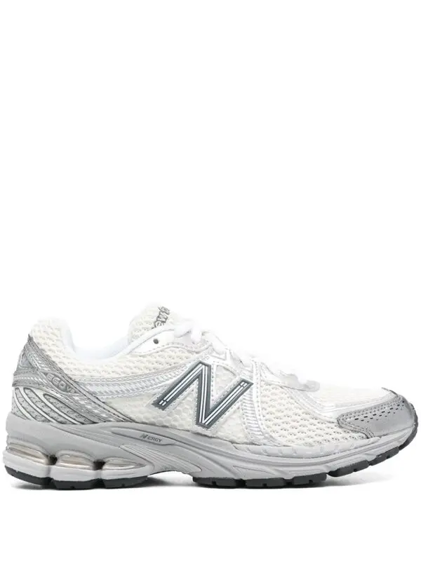 NEW BALANCE 860v2 Sneakers - White