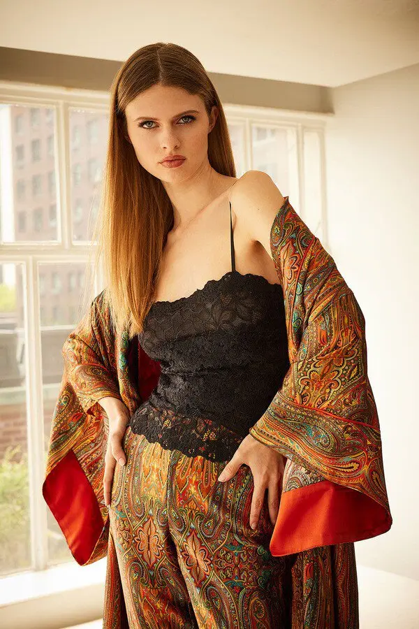 Natori Paisley Drop Sleeve Silk Robe