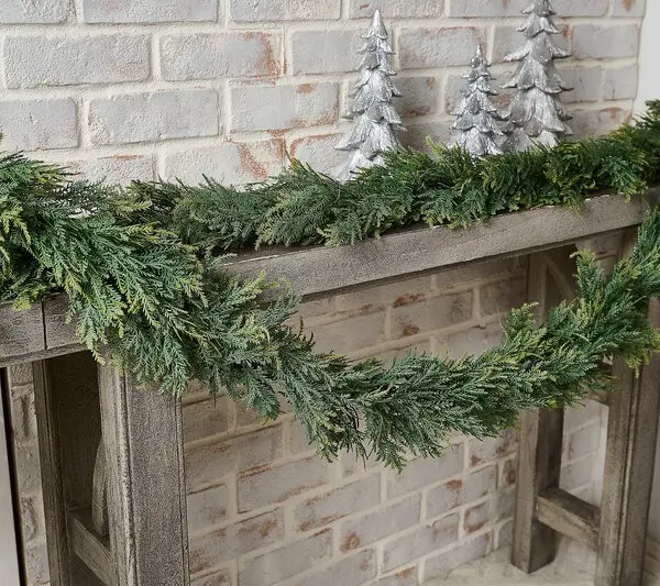 WICKER PARK Set Of 2 7' Decorative Cedar Garlands
