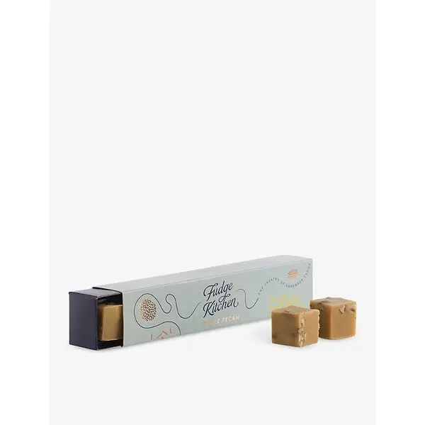FUDGE KITCHEN Maple Pecan Fudge 125g