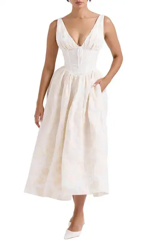 House Of Cb Emmelina Embroidered Cocktail Dress - White | Editorialist