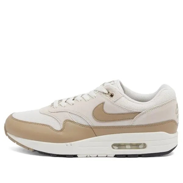 Nike Max 1 Ess Sneakers