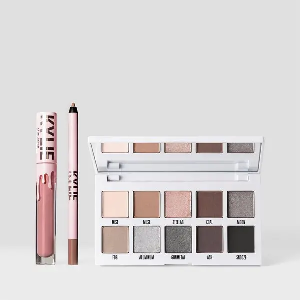 KYLIE COSMETICS The Smokey Palette & Matte Lip Kit Duo